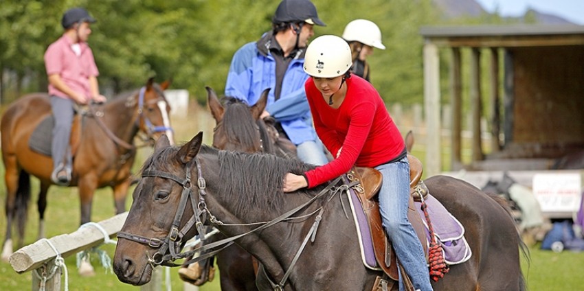 Queenstown.com | Horse Riding - Walter Peak